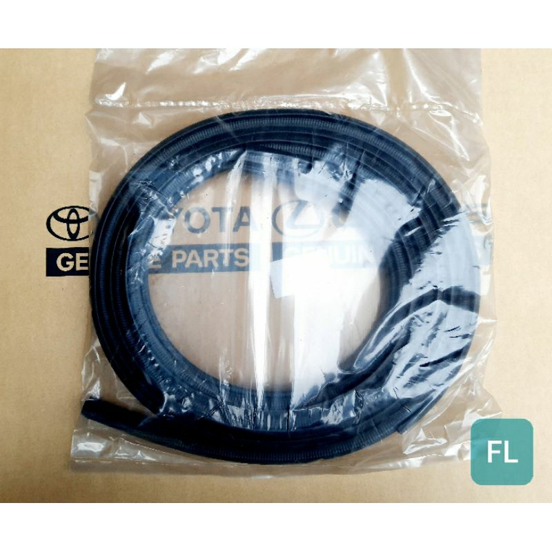 ยางกระดูกงู ยางขอบกระดูกงู ของแท้ Toyota Revo 4 ประตู | Shopee Thailand