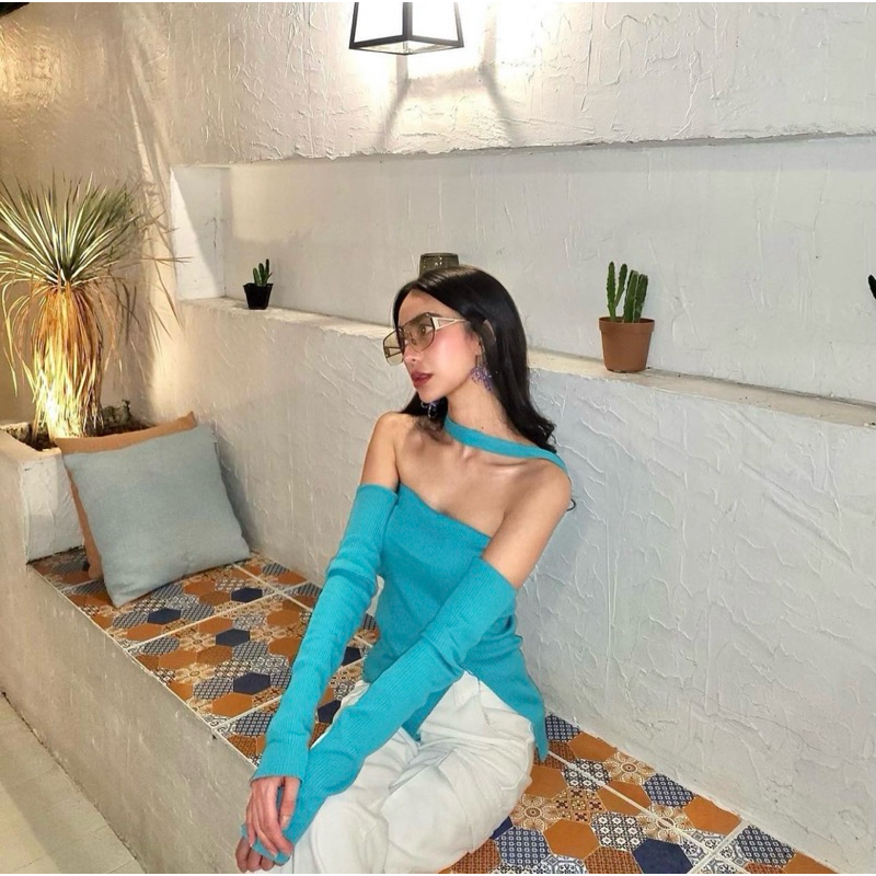 Hey rosie the label - Ronnie Top shoulder off ฟ้า( New in pack ...