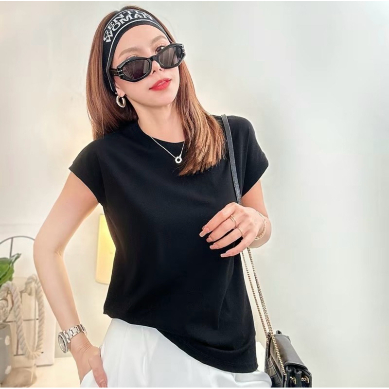 029 พร้อมส่ง*ป้าย Dee Zyy เสื้อยืดคอกรมแขนขอบ ผ้ายูนิโคล่ใส่ทับใน สวยเนื้อยืดนุ่มละมุนผิว ...