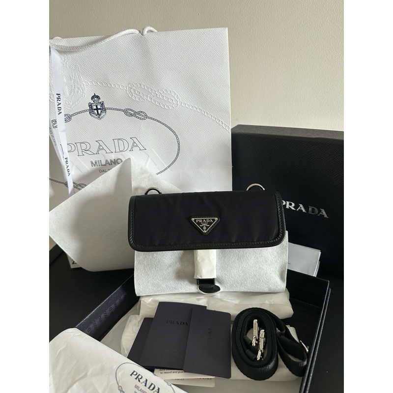 New Prada phone bag Y.24 (ชิพ) ใหม่ตะโกนน | Shopee Thailand
