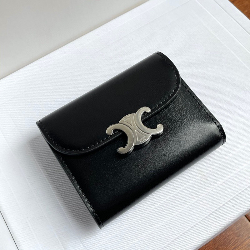 Pre order ราคา4200 Celine Triomphe Tri-fold wallet กระเป๋าสตางค์ ...