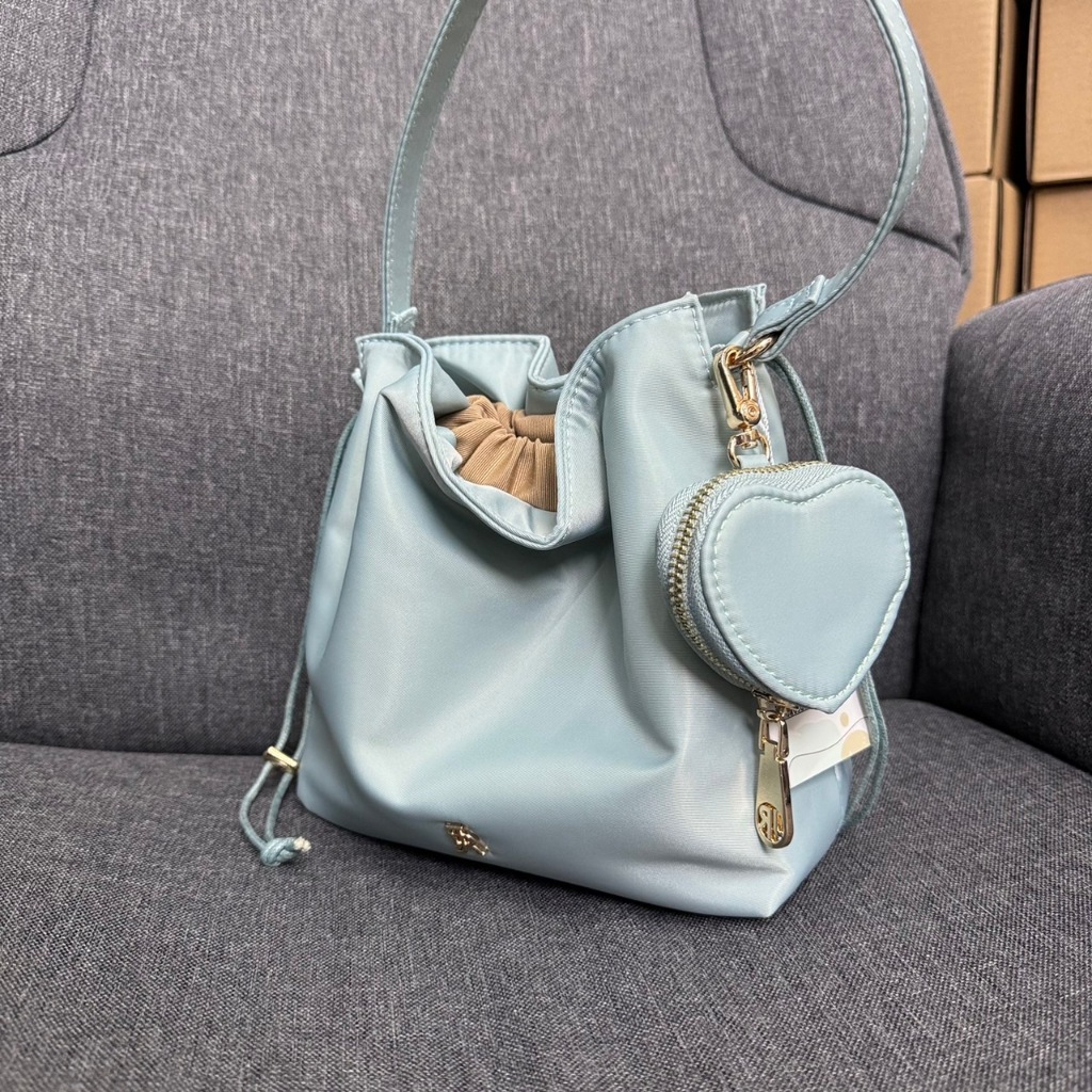 กระเป๋ารุ่น ถุงLucky New color By JIRA ไม่มีกล่องนะคะ | Shopee Thailand