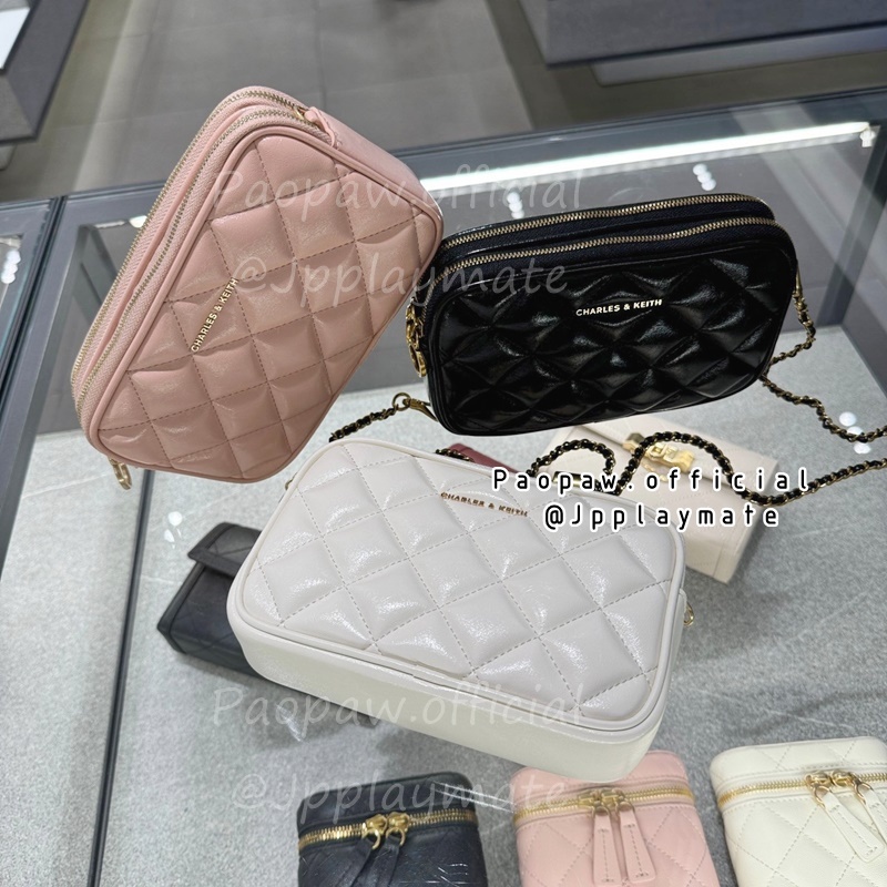 กระเป๋า Charles & Keith รุ่น NEW Mini Apfra Quilted Crossbody Bag : CK2 ...