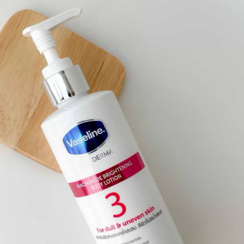 Vaseline ครีมทาผิว วาสลีน โปรเดอร์มา สูตร 3 Vaseline Pro derma 3 บอดี้ ...