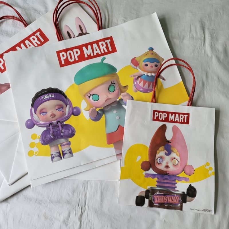 POP MART Luxe Paper bag ถุงกระดาษ ถุงของขวัญ ห้างหรู Emquartier Paragon ...