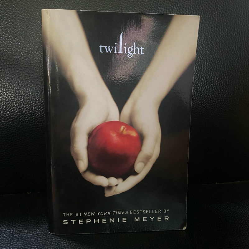 (พร้อมส่ง)หนังสือภาษาอังกฤษ เรื่อง twilight by STEPHENIE MEYER(T2 ...