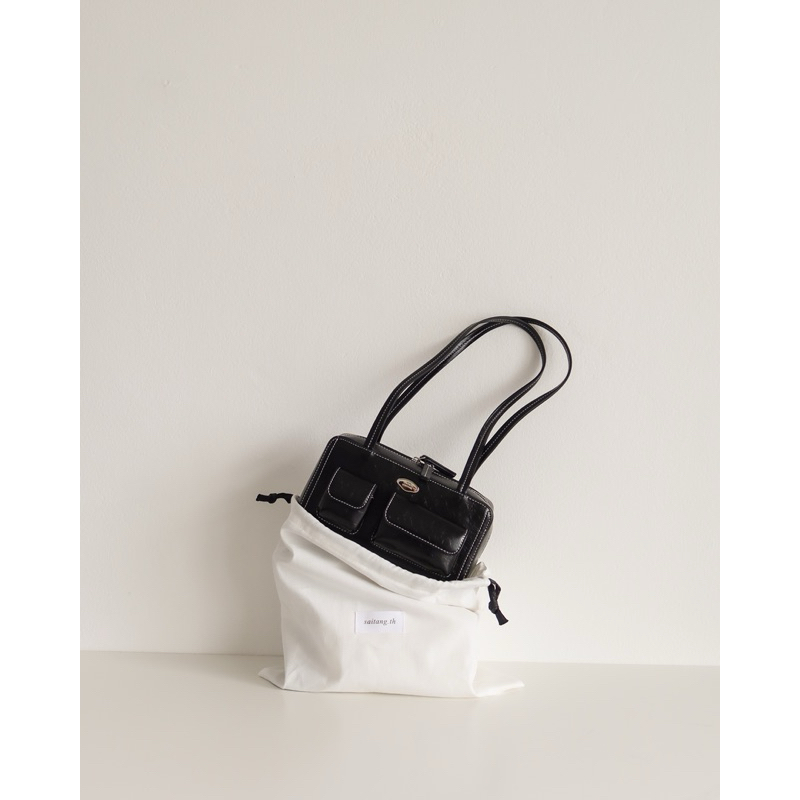 pre order 20 days ( Roundy bag ) สีดำ สีแดง สีน้ำตาล สียีนส์ | Shopee ...