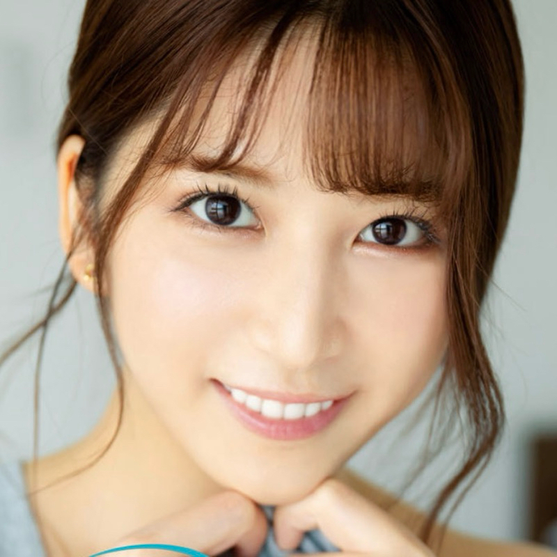 Riri Nanatsumori 1st Photobook [Riripi] | Shopee Thailand