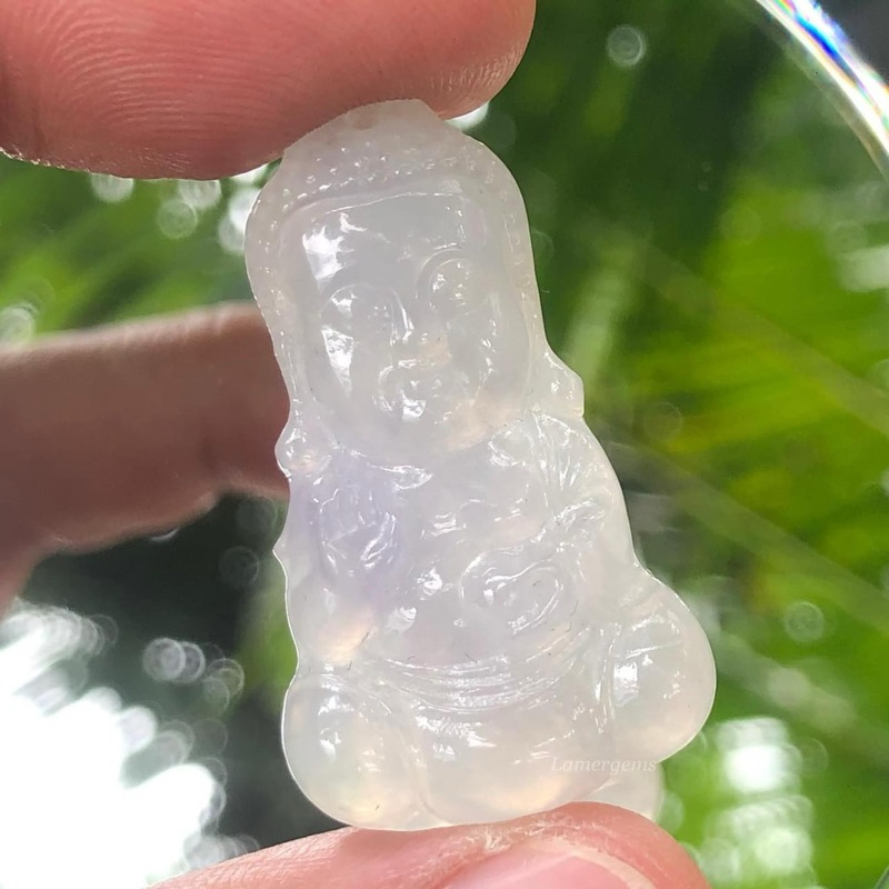 Natural Jade หยกพม่าแท้ ไม่อาบน้ำ ไม่ใส่สี แกะสลัก เจ้าแม่กวนอิม แถมใบเซอร์git Shopee Thailand
