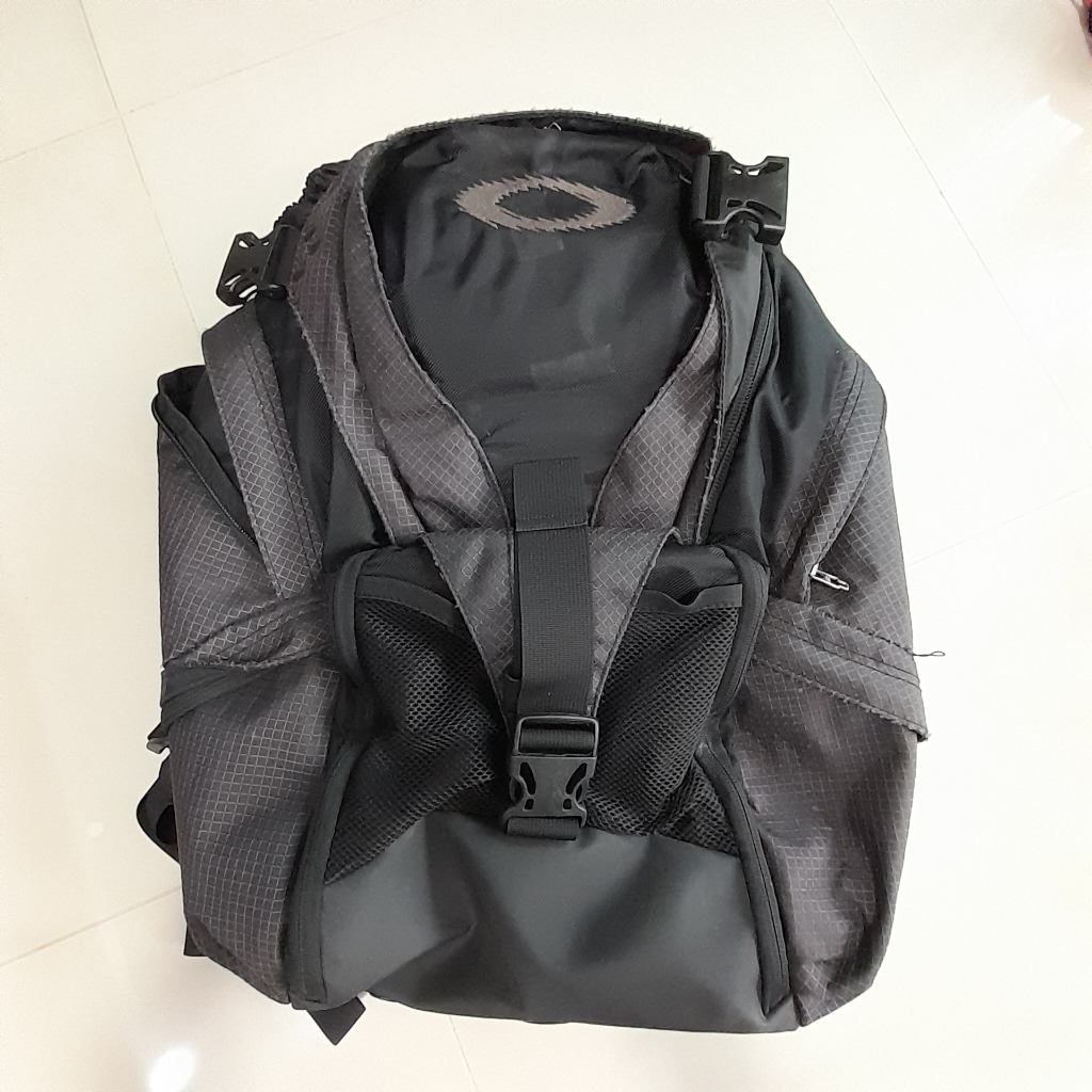 Oakley snow pack สภาพดี | Shopee Thailand