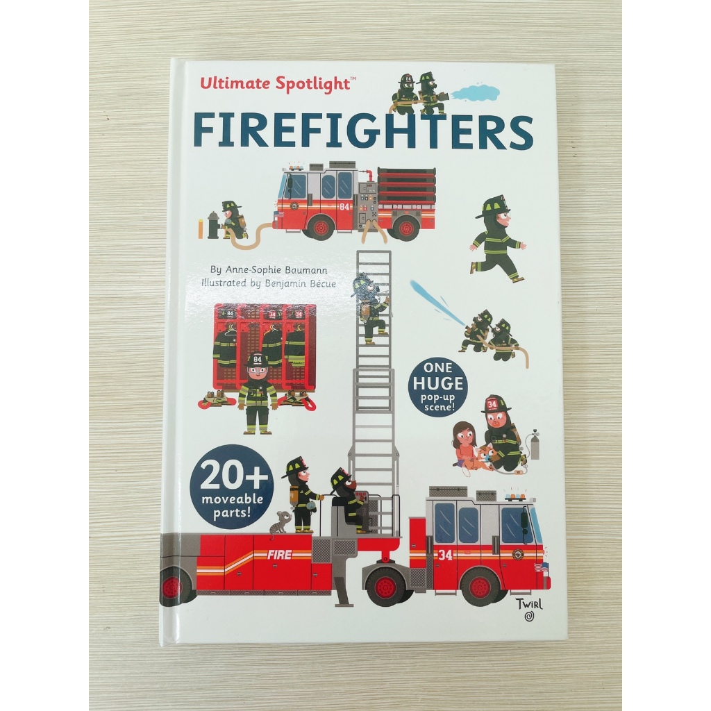 ใหม่! Ultimate Spotlight Firefighters 5-8y Interactive picture 3D book ...