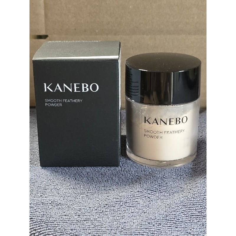 แป้งฝุ่น Kanebo Smooth Feathery powder | Shopee Thailand