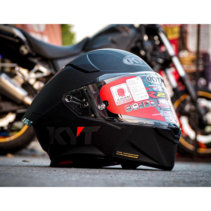 KYT รุ่น R2R PRO หมวกกันน็อกทรงสปอร์ต มีแว่นกันแดดในตัว | Shopee Thailand