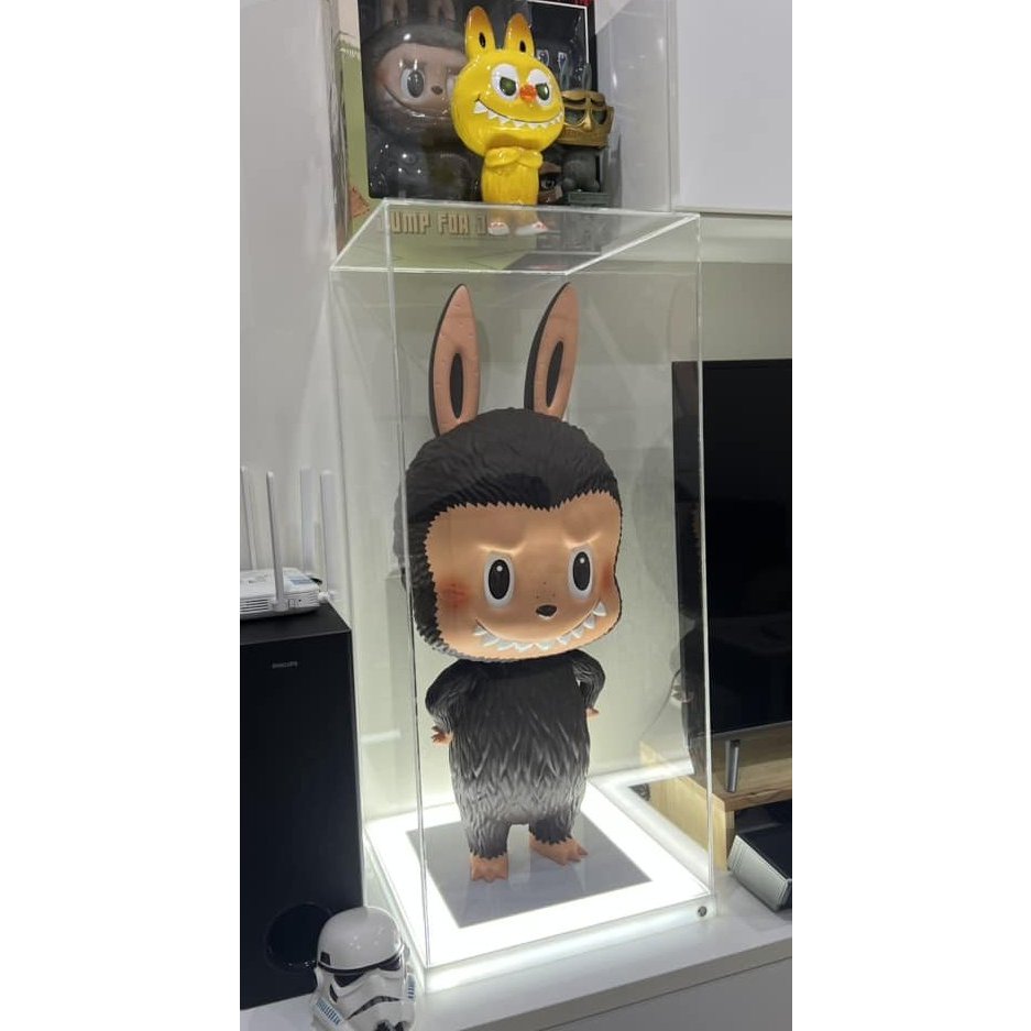 กล่องอะคริลิคติดไฟ Mega Labubu และ Mega Labubu TEC | Shopee Thailand