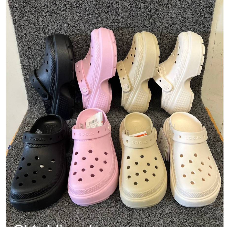 //Free 4 Jibbit/Pairs รองเท้าแตะสวมผู้หญิง Crocs Classic Stomp New ...