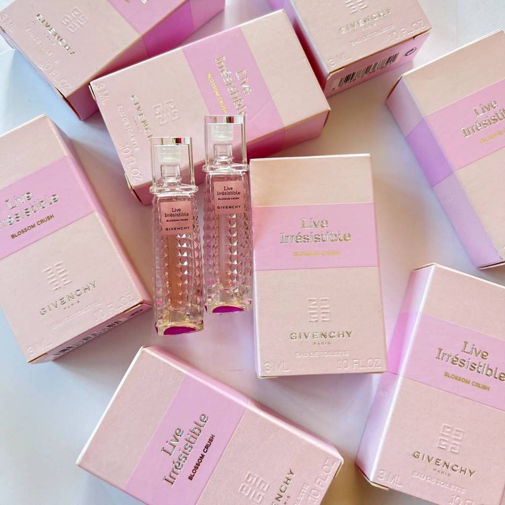 Givenchy Live Irresistible Blossom Crush EDP 3ml แท้ 100% | Shopee Thailand