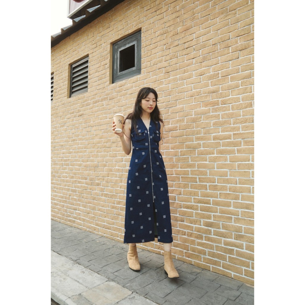 SHERENE DRESS เดรสผ้ายีนส์ปัก เนื้อผ้ายีนส์ยืด เนื้อนุ่ม ไม่หนัก ...