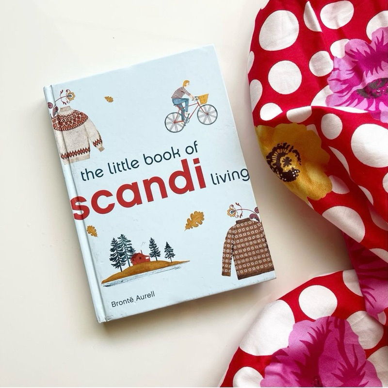 หนังสือมือสองสภาพดี: The Little Book of Scandi Living | Shopee Thailand