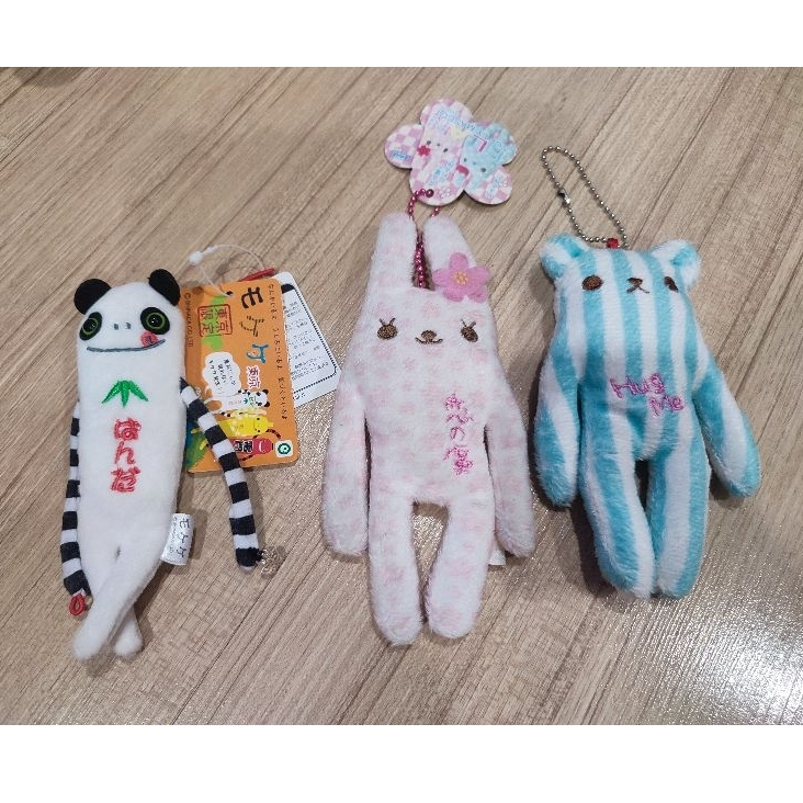 พวงกุญแจตุ๊กตา Amuse FLAN, MOKEKE รวม ๆ | Shopee Thailand