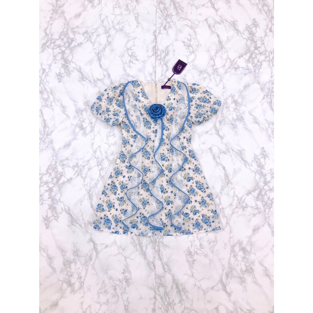 สีฟ้า(มี 3XL) Lotte Rose Dress เดรสสั้นพิมพ์ลายดอกไม้ แขนตุ๊กตาสั้น ...