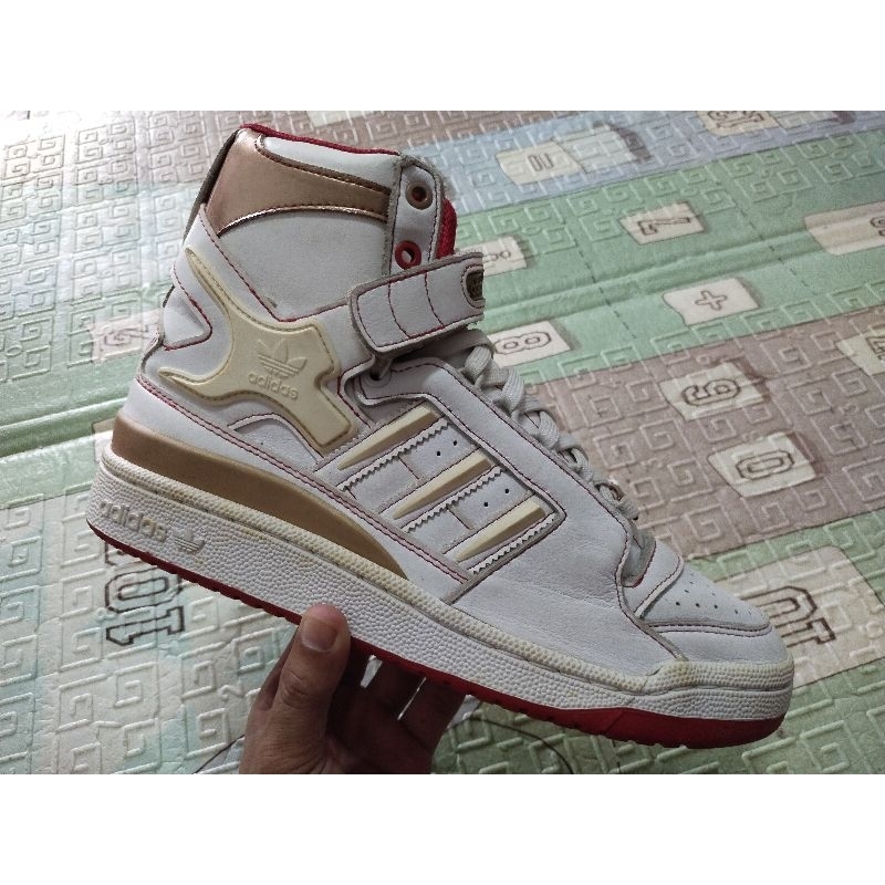 รองเท้าหุ้มข้อ adidas size 42 | Shopee Thailand