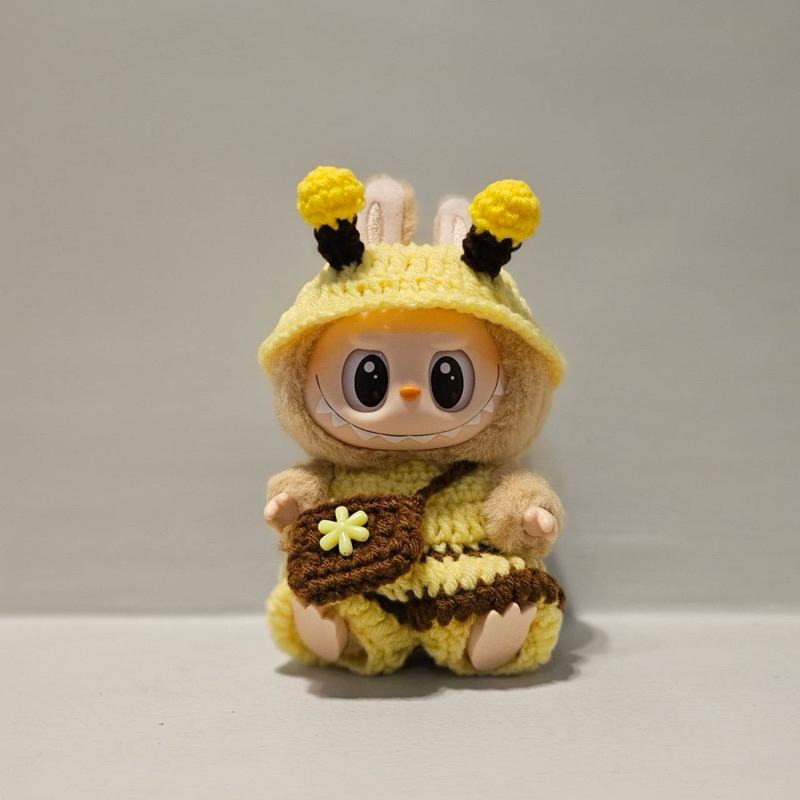 Labubu_v1&v2 ชุดไหมพรมผึ้งน้อย_bee[พร้อมส่ง] | Shopee Thailand