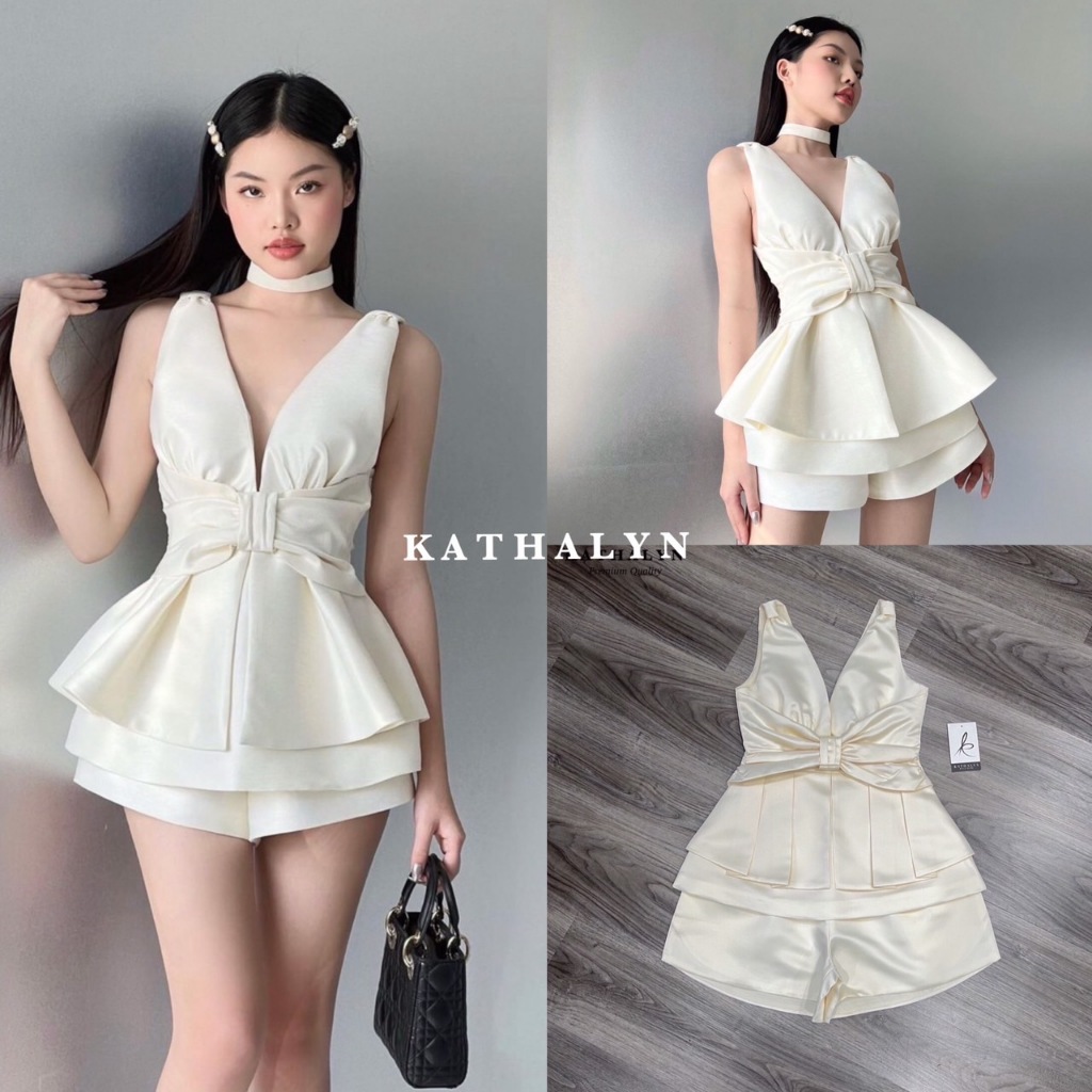 KATHALYN SETเสื้อคอวีลึก ทรงพอดีตัว(*รบกวนเช็คสต๊อกก่อนกดสั่งซื้อ) | Shopee Thailand