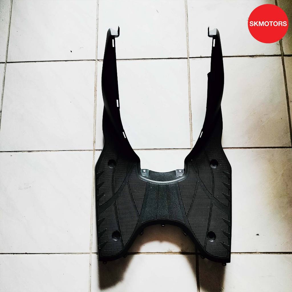 ที่วางเท้า รหัสสินค้า 48121-46G00-YZS สำหรับรถ SUZUKI STEP125 ( UY125-D1 ) แท้เบิกศูนย์100% ...