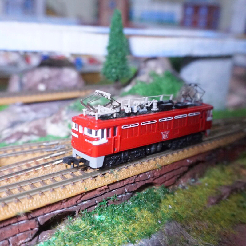 ส่งต่อ โมเดลรถไฟ Tomix ED75 ขนาด n scale มือสอง วิ่งได้ *ตำหนิแพนโทกราฟ 1 ข้างไม่ใช่ original ...
