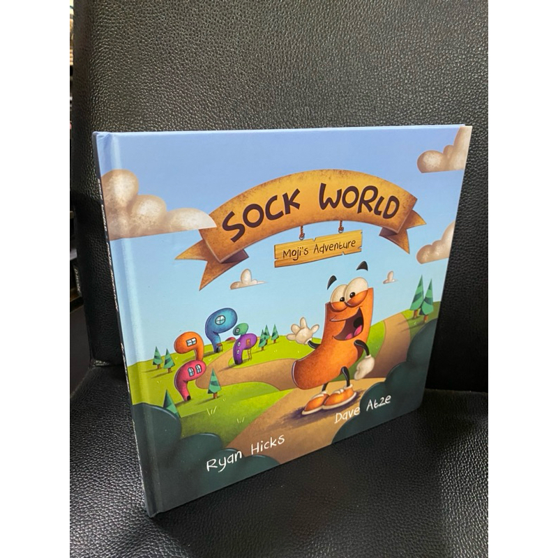 (หนังสือมือสองภาษาอังกฤษพร้อมส่ง) SOCK WORLD - MOjiS ADVENTURE (R2 ...