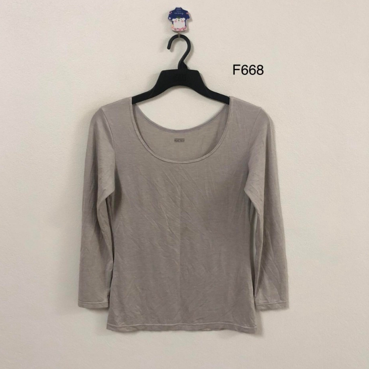 Heattech (F668) แบรนด์ uniqlo ยูนิโคล่ คอกลม | Shopee Thailand