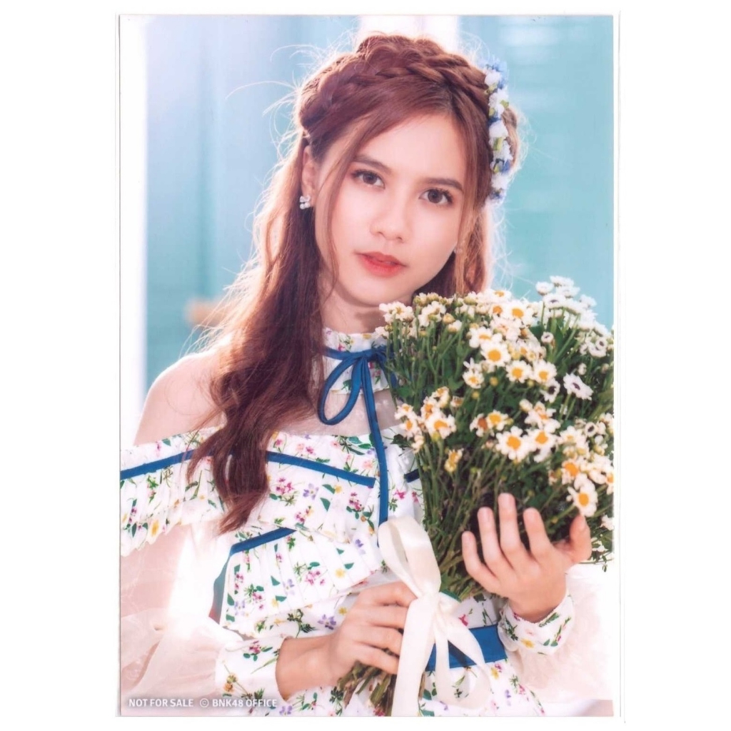 [ปก][1/2] BNK48 Kimi wa Melody คิมิวะ เธอคือ..เมโลดี้ รูปสุ่ม | Shopee ...
