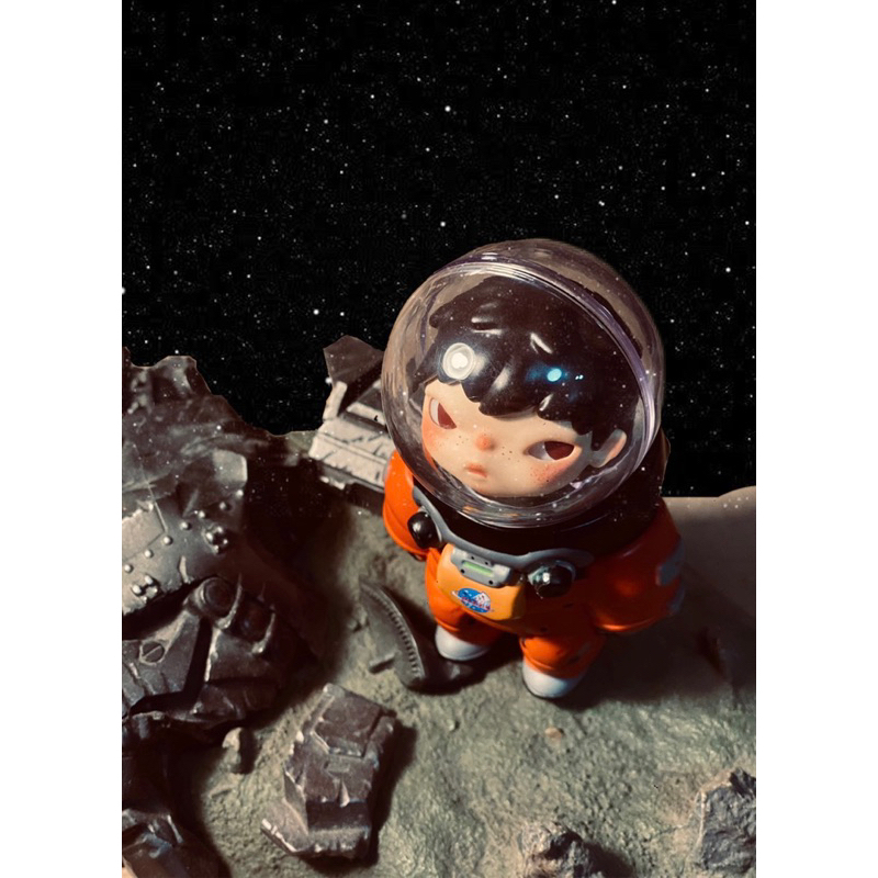 Hirono-astronaut(custom) | Shopee Thailand