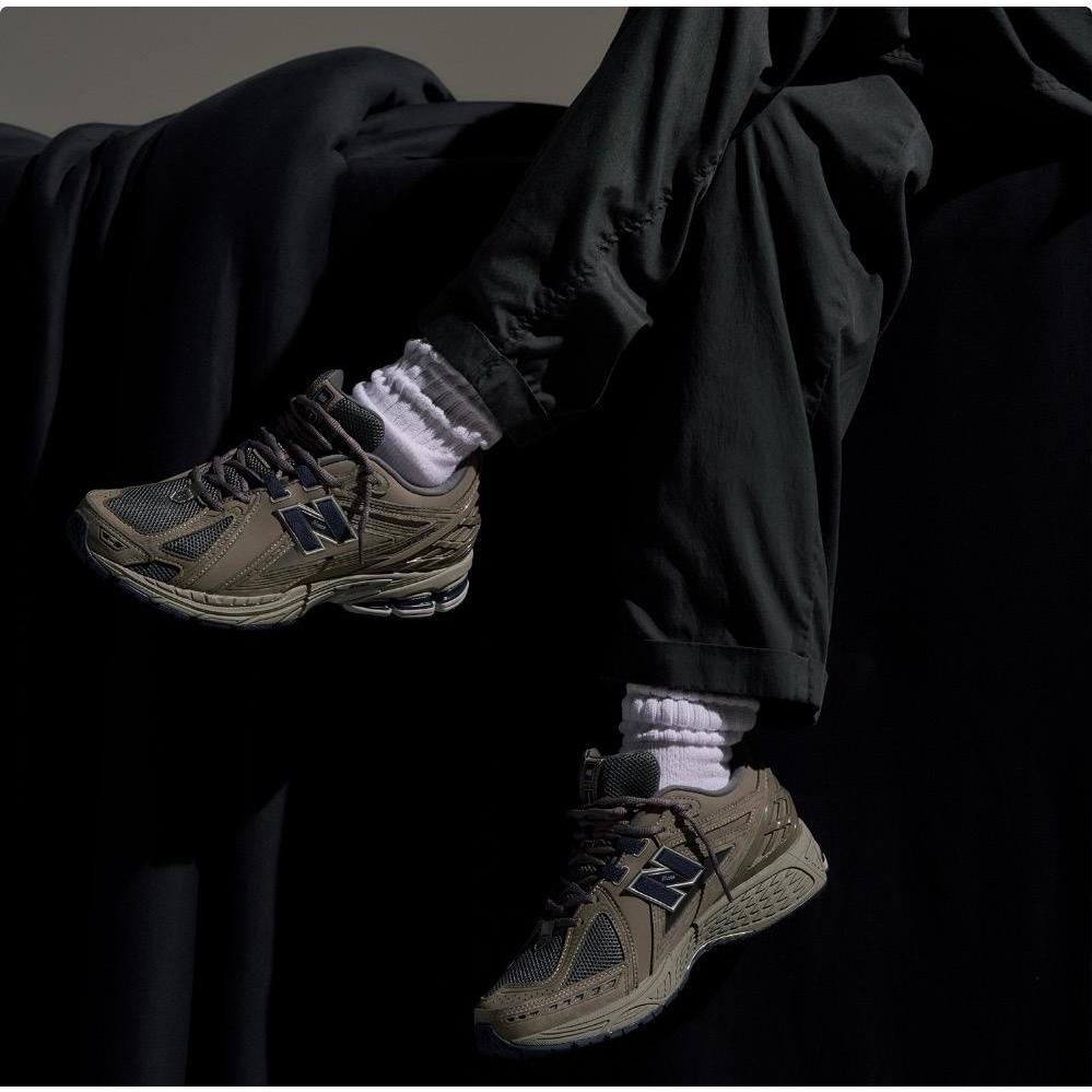 ของแท้ 100% New Balance NB 2002R รองเท้าวิ่งผู้ใหญ่ | Shopee Thailand