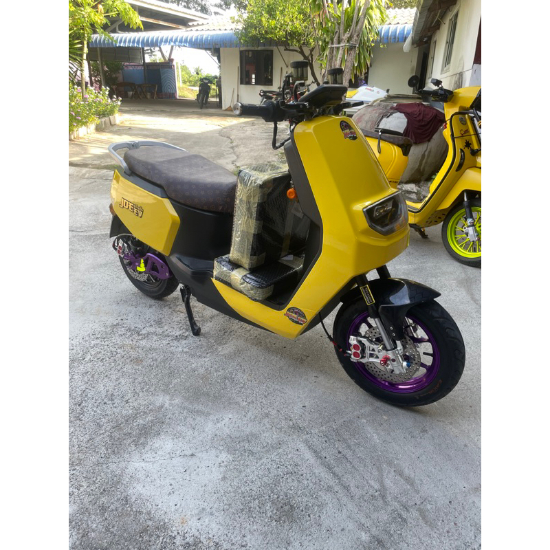 ชิ้นดำรถไฟฟ้าE2-Z2-AJ-C-lion-max1-004ของใหม่พร้อมส่งในไทย | Shopee Thailand