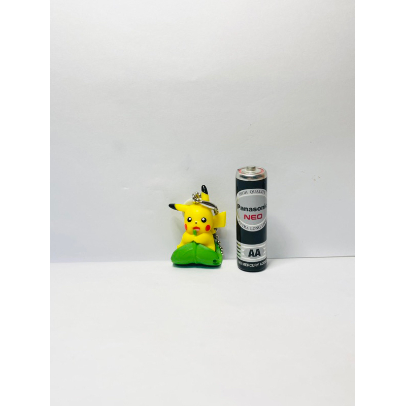 pokemon gachapon pikachu ปั้มญี่ปุ่น มือสอง โมเดลโปเกมอน | Shopee Thailand