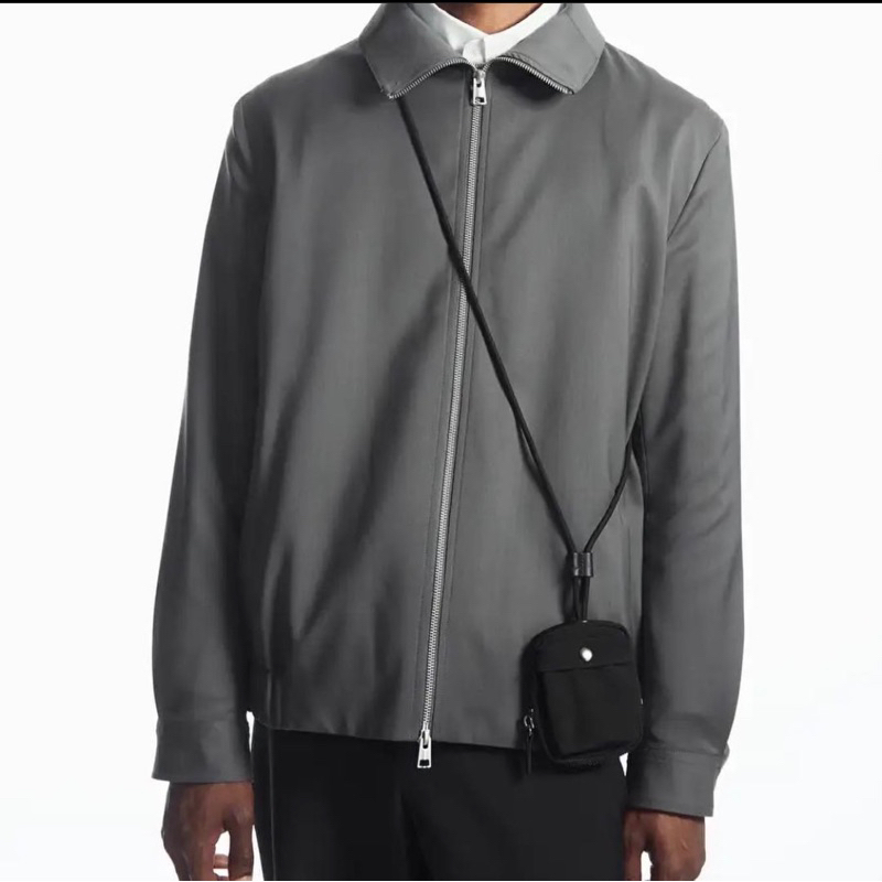 พร้อมส่ง cos mini crossbody pouch nylon | Shopee Thailand