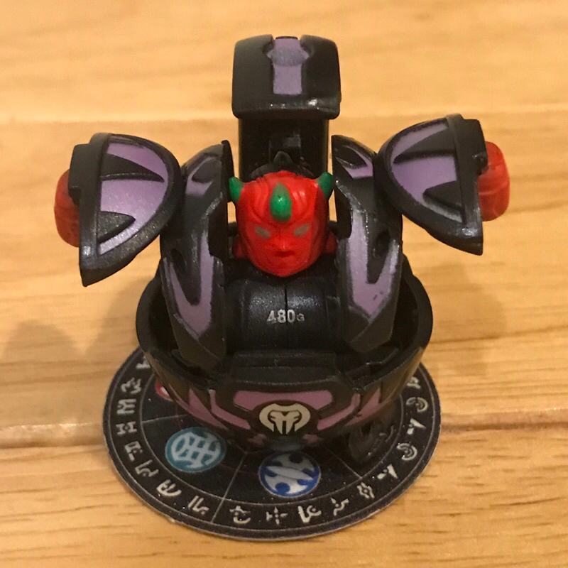 Bakugan Darkus Warius B2 บาคุกัน ยักษ์ ธาตุมืด | Shopee Thailand