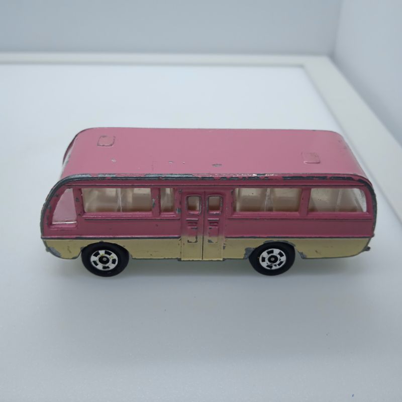 🟣🟠Tomica Mazda Light Bus Made in Japan ปี 1974 | Shopee Thailand