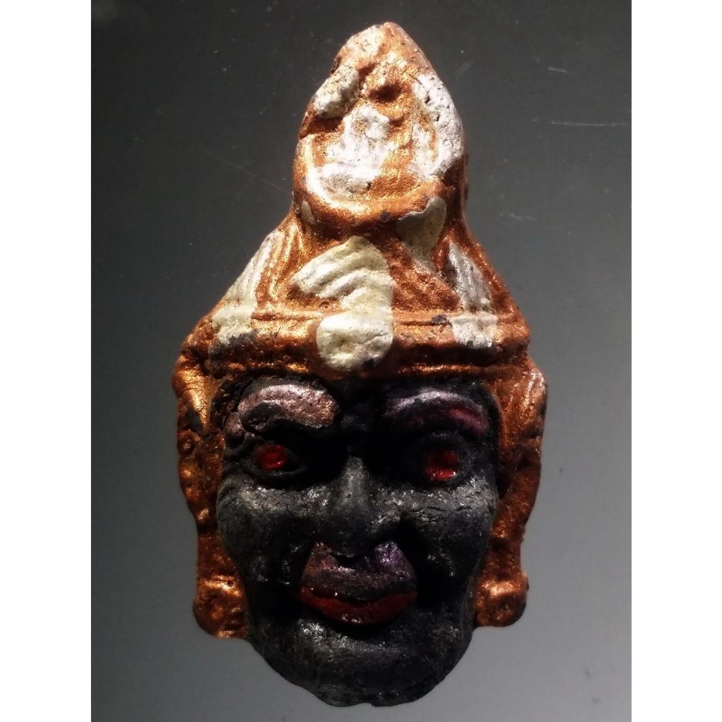 Antig Fast 1137 เศียรพ่อแก่ฤาษีบรมครู เนื้อผงใบลาน เพ้นท์สี ไม่ทราบสำนัก | Shopee Thailand