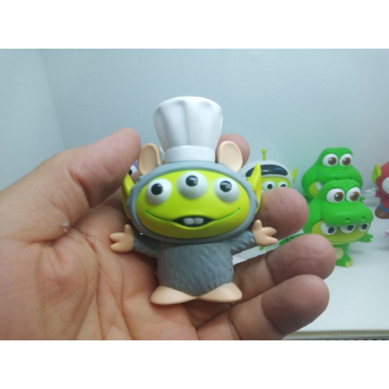 กรีนแมน#MINISO Pixar Alien Remix Collection Figure Blind Box | Shopee ...