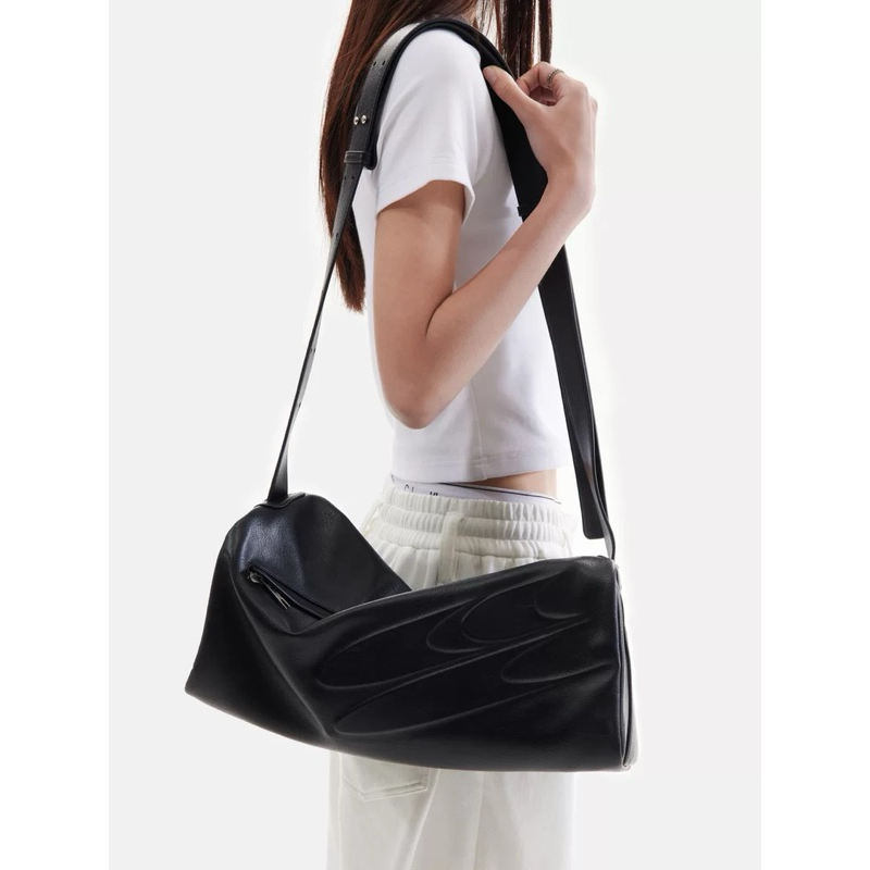 พรีออเดอร์ 15-20 วัน 🔥 Crying Center crossbody bag crying center แท้ 💯 ...