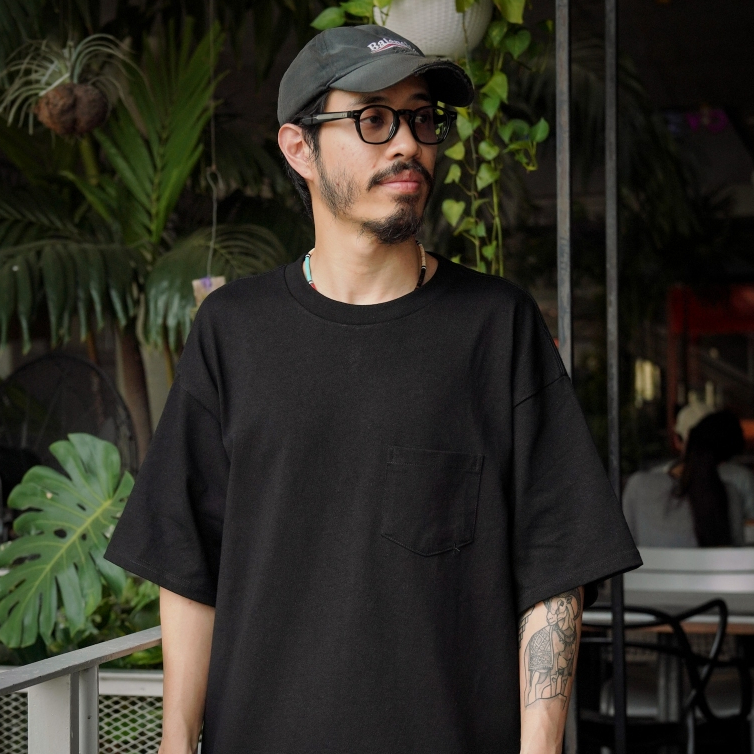 TRUFFLE BASIC POCKET TEE เสื้อยืดโอเวอร์ไซซ์ ดีไซน์กระเป๋าหน้า | Shopee Thailand