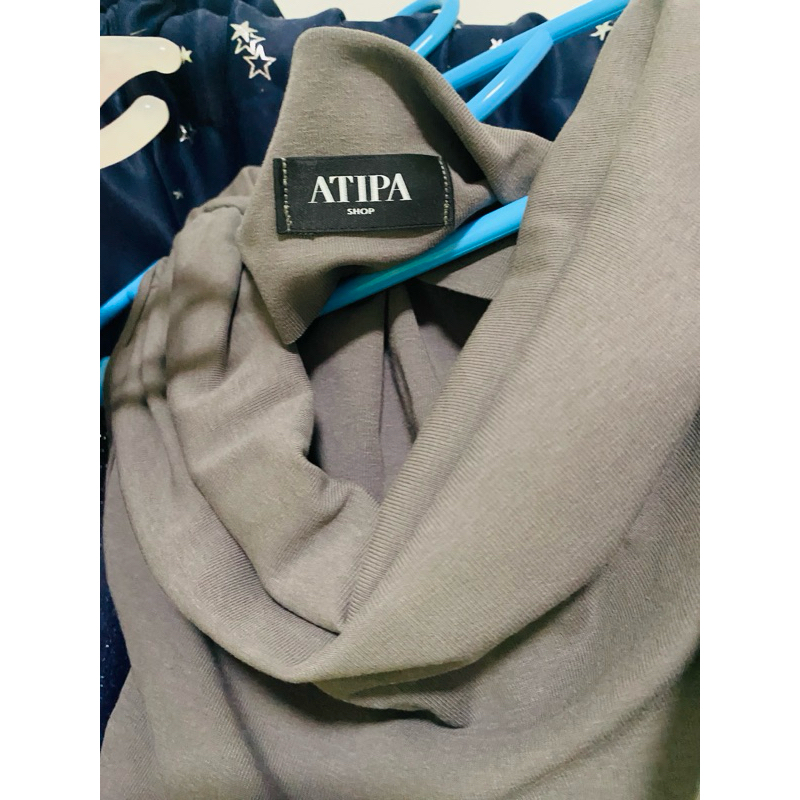 เสื้อปาดไหล่/เสื้อยืดแบรนด์Atipa | Shopee Thailand
