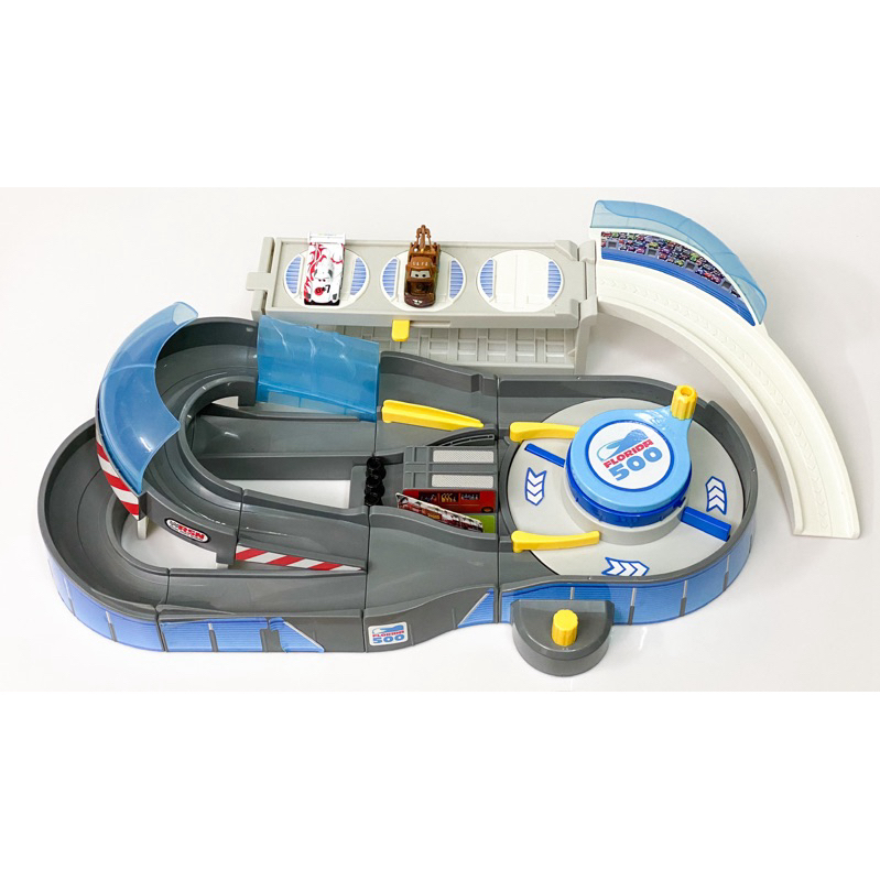 รางรถเหล็ก cars ชุด Disney Cars Tomica Turn Racing! 2way Circuit ...