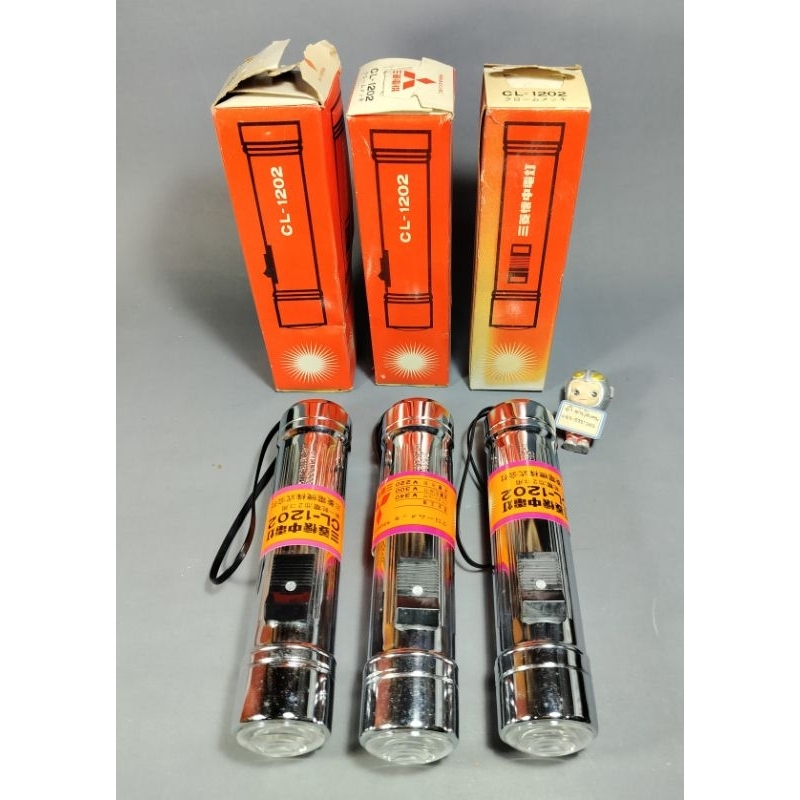 ไฟฉายโบราณกระบอกเหล็ก Toshiba CL-1202 | Shopee Thailand