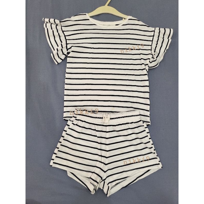 เซทเสื้อยืดกางเกงขาสั้นเด็กผู้หญิง H&M ไซส์ 5-6Y (มือสอง) | Shopee Thailand