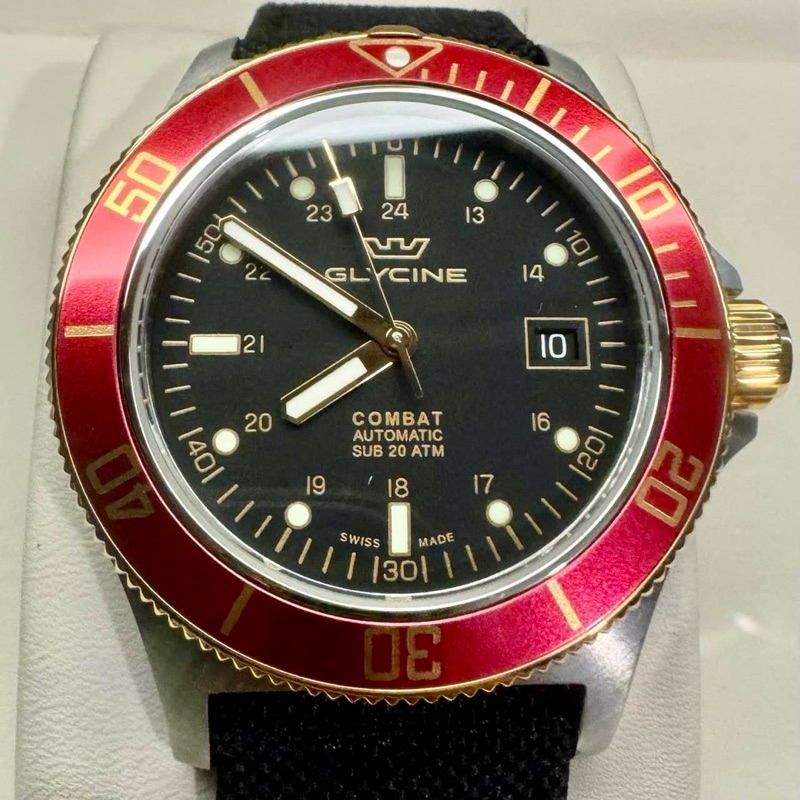 Glycine Combat Red Submarine | Shopee Thailand
