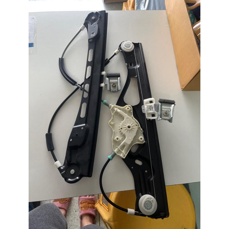 Benz เฟืองยกกระจกประตูหน้า สำหรับรถเบนซ์ รุ่น W212 W204 OE:A212 720 16 ...