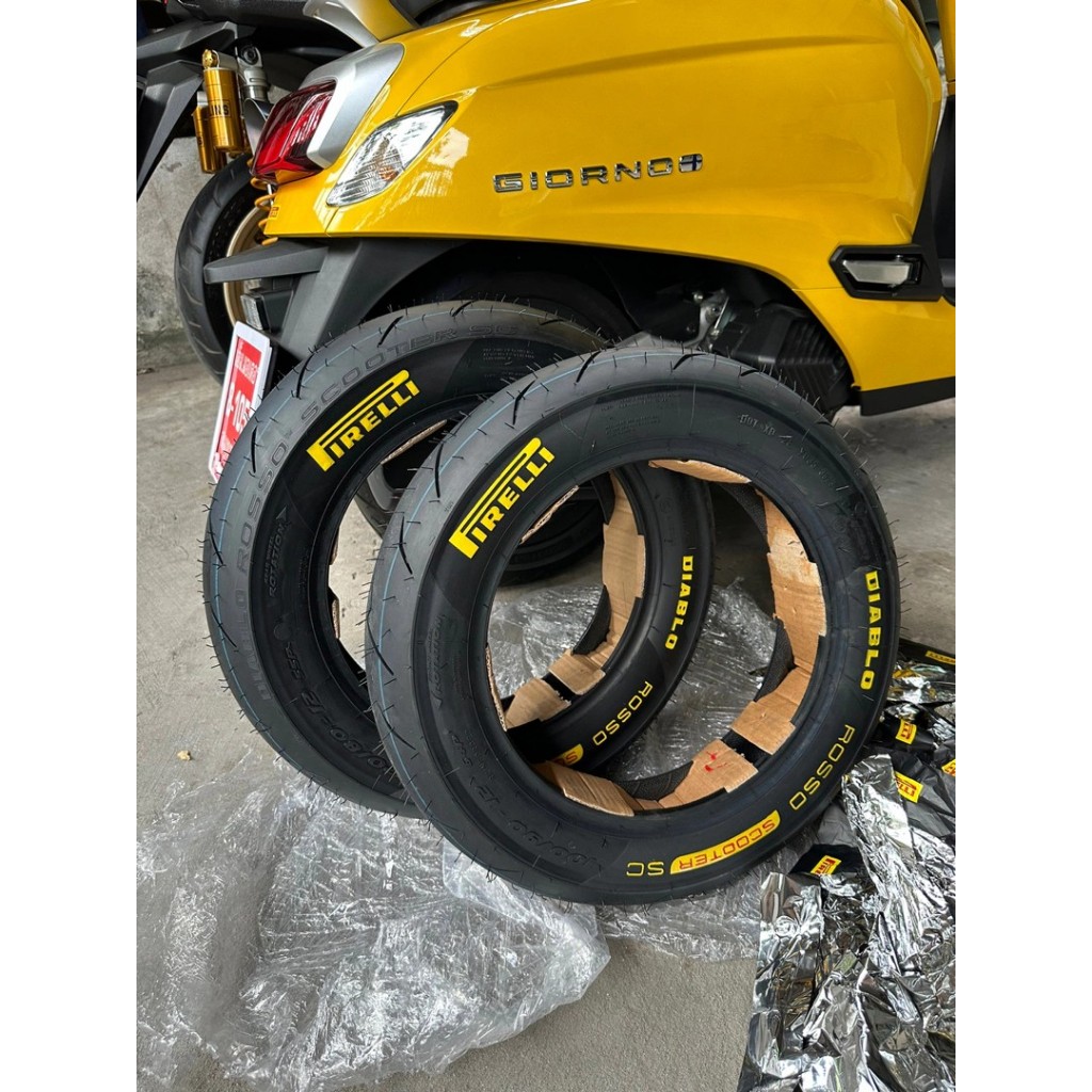 ยาง Pirelli Diablo Rosso Scooter SC ขนาด 100/90-12 64P TL/R /// 120/80 ...